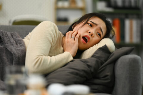 How Can You Relieve Toothache at Night and Get Better Sleep? - Cheslyn Hay